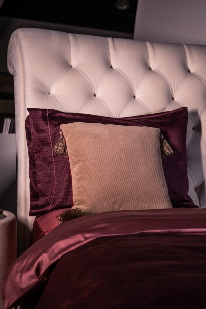 WINDSOR BED - American Beds